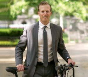 Legal Team | Stuart Leon Bicycle Crash Law